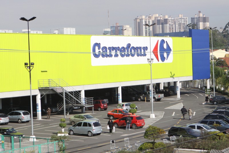 Vendas do Carrefour no Brasil crescem 9,9% no 1º trimestre