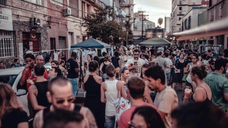 Festa de rua com food trucks acontece neste domingo no bairro Bom Fim