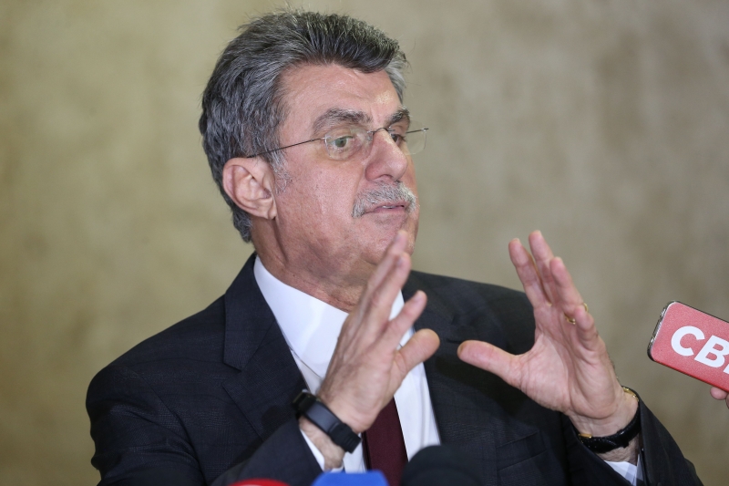Governo deverá decidir novo líder no Senado até amanhã, diz Marun