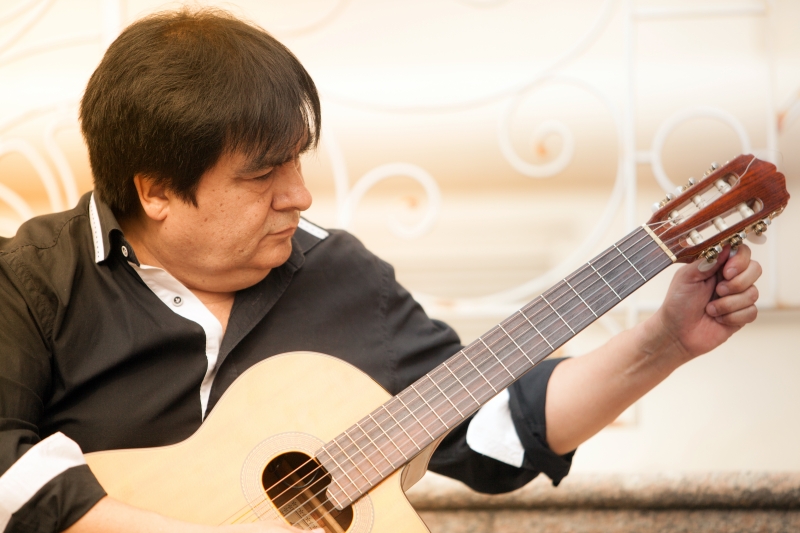 Daniel Torres volta aos palcos de Porto Alegre nesta quarta-feira