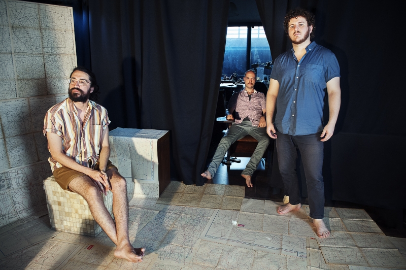 Dingo Bells apresenta espetáculo do novo disco em Porto Alegre