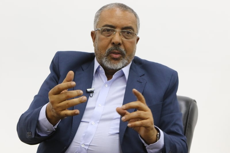 Paulo Paim defende revisar indexador da dívida com a União