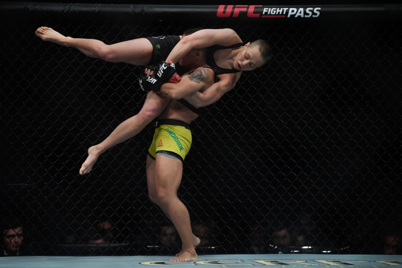 Jéssica Andrade vence Rose Namajunas e conquista o cinturão peso-palha ...