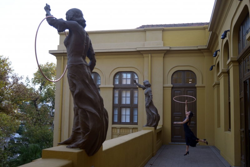 Roberta Alfaya apresenta espetáculo 'Impulso' no Centro Cultural da Ufrgs