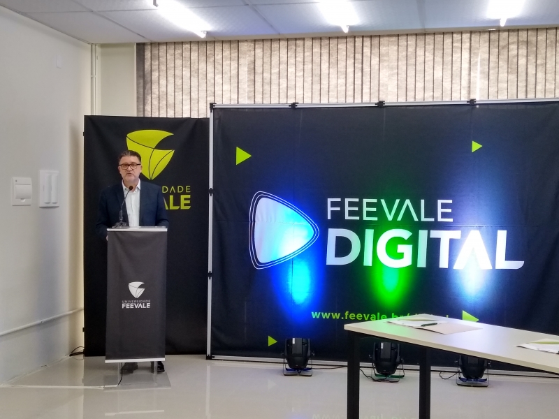 Feevale inaugura polo de ensino a distância no município