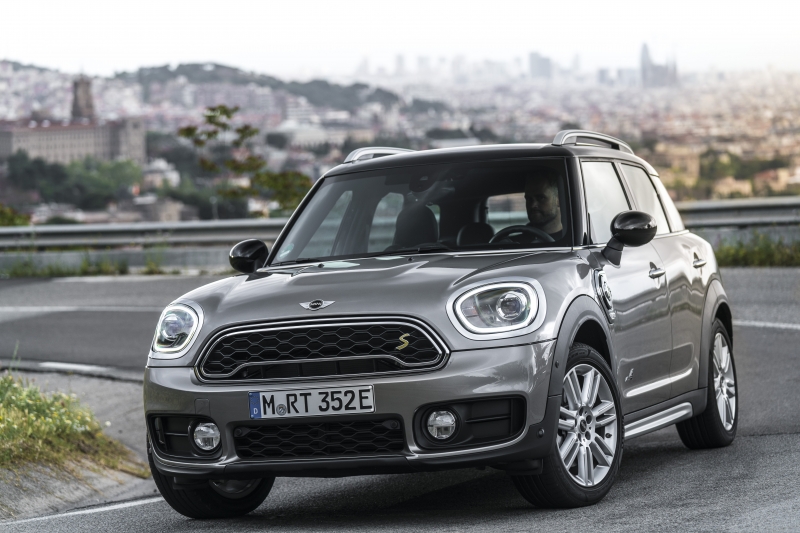 Linha 2020 do Mini Countryman estreia no Brasil