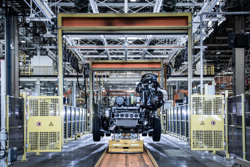 Mercedes-Benz inaugura primeira fábrica 4.0 de chassis de ônibus do Brasil
