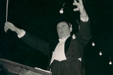 Pablo Komlós, o maestro que criou e popularizou a Ospa