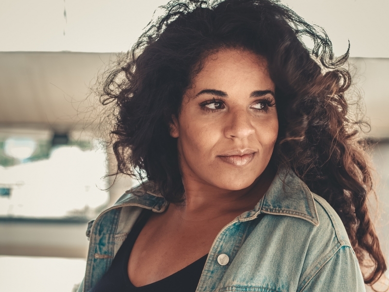 Felizes coincidências de Anaadi para seguir iluminando caminhos