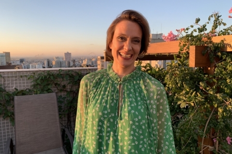 Direto ao ponto com Fabíola Lopes