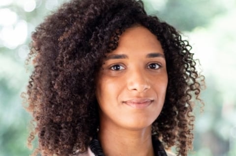 'Encontros de história, teoria e crítica da arte' recebe Amanda Carneiro