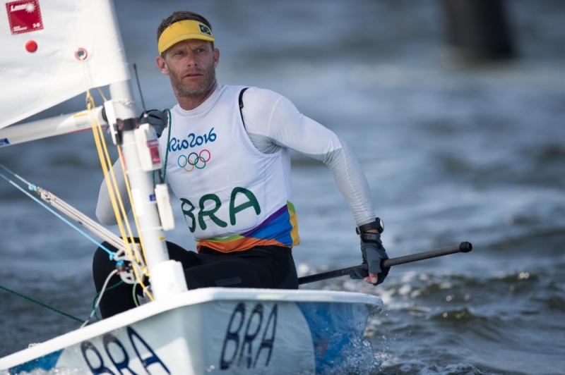 Robert Scheidt inicia neste domingo sua jornada em busca da 6ª medalha ...
