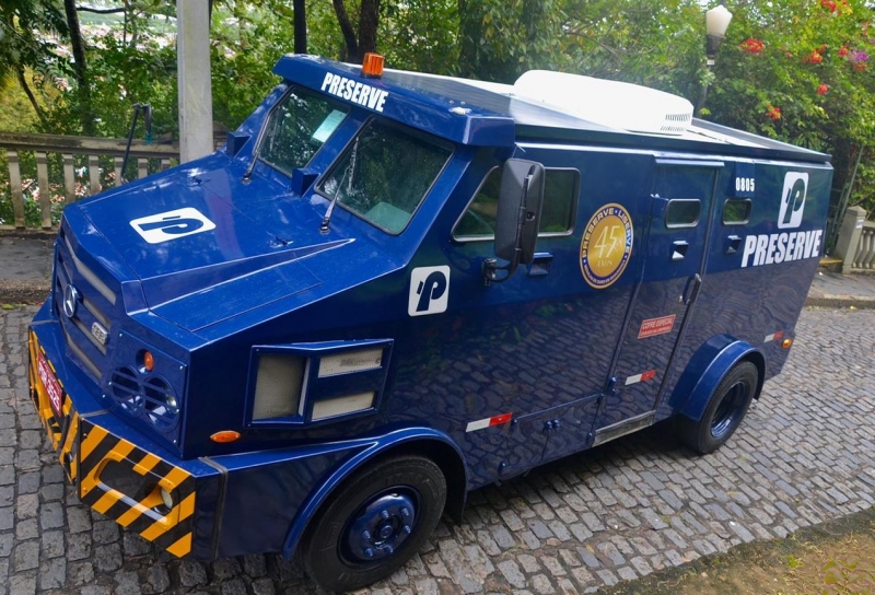 Carro-forte recebe o primeiro ar-condicionado automotivo 100% elétrico ...