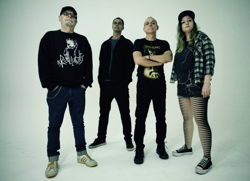 Entre o passado e o contemporâneo, Os Replicantes celebram 35 anos de ...