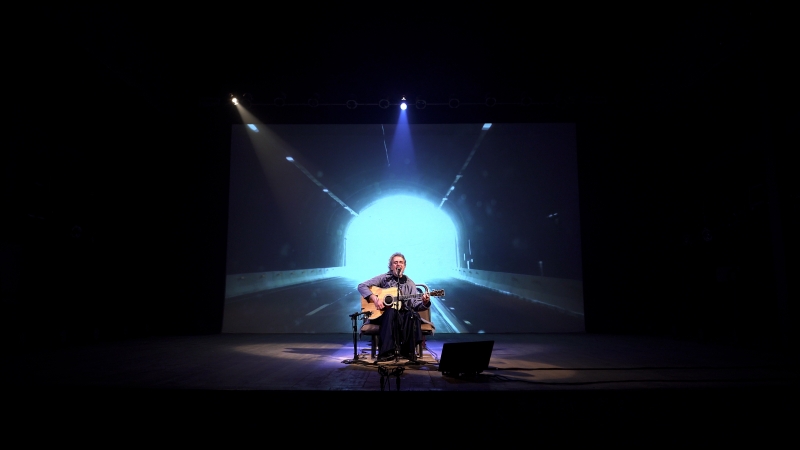 As fronteiras fluidas entre a música e a poesia no novo trabalho de ...