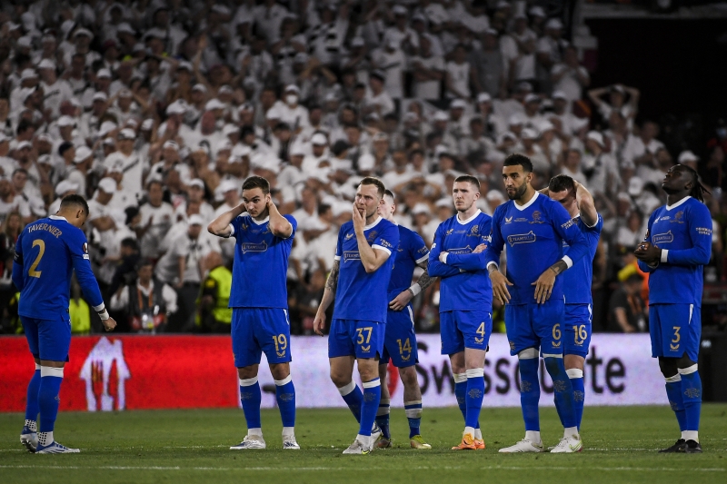 Rangers vira exemplo para clubes brasileiros após viver fundo do poço ...