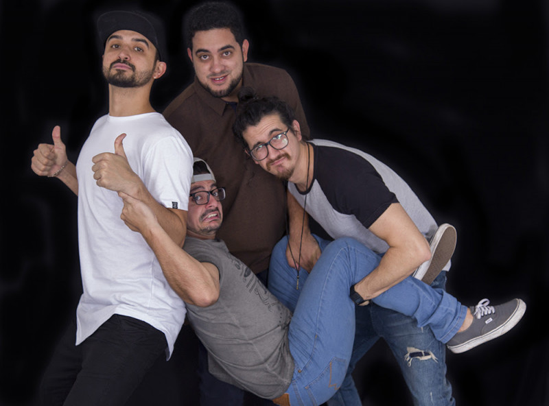 Teatro Feevale recebe show de stand-up comedy com quatro humoristas