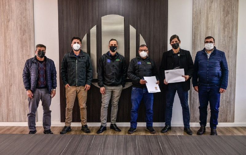 Furg assina contrato para instalação de três usinas fotovoltaicas em campus