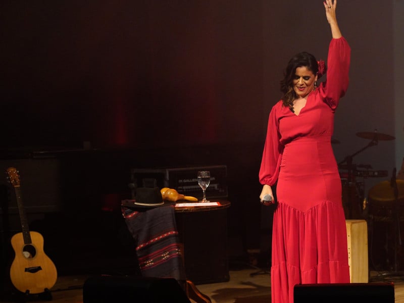 Shana Müller canta a América em show no Theatro São Pedro nesta quinta ...
