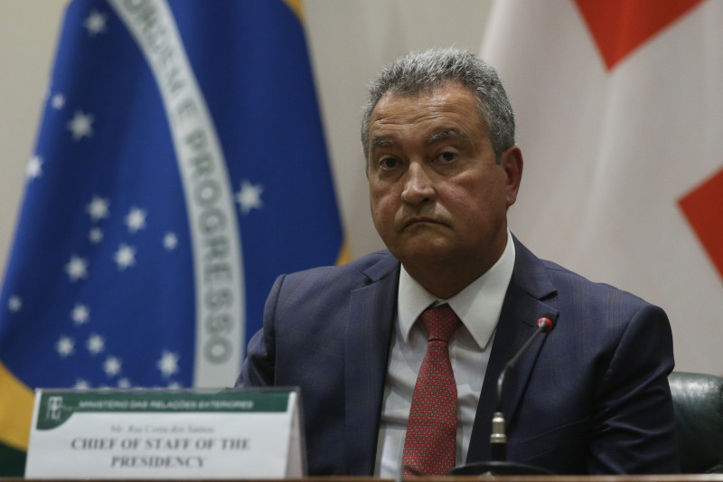 Decisão sobre dividendos é da Petrobras, diz Rui Costa