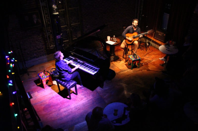 Duo argentino Seda faz apresentação no Instituto Ling nesta quinta-feira