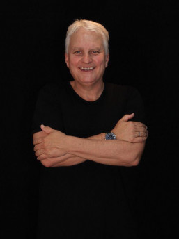 Fundador das Lojas De Bem Informática lança nova edição do livro 'Vença ...