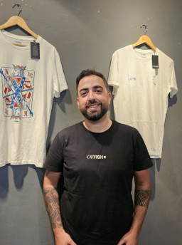 Empreendedor se demite para lançar marca própria de camisetas