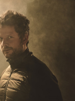 Selton Mello celebra 40 anos de carreira com biografia