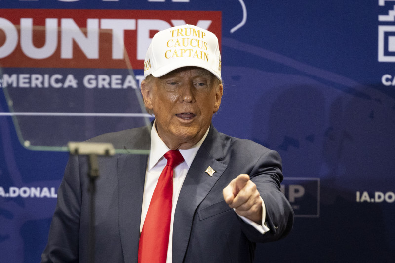 Trump é franco favorito em prévia republicana de Iowa, mas frio amplia ...