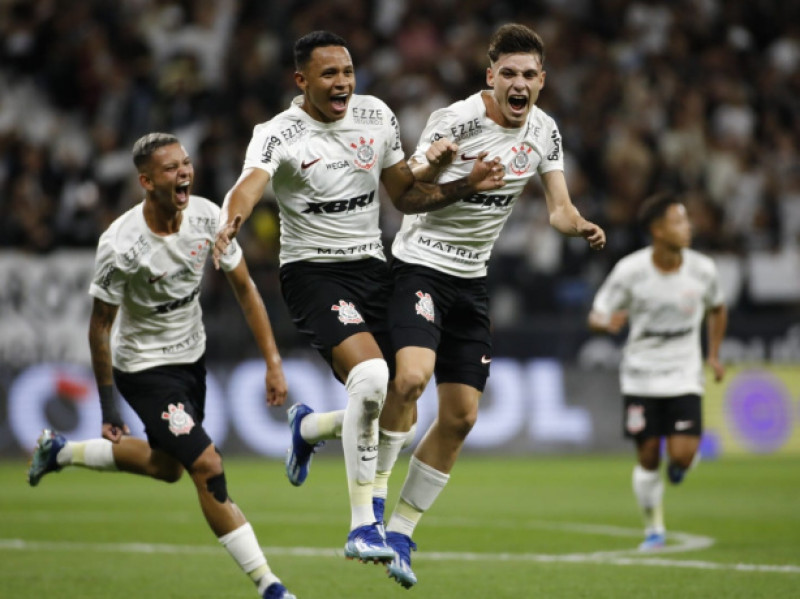 Corinthians bate Novorizontino com hat-trick de Arthur Sousa e decide ...