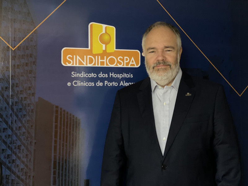 Henri Siegert Chazan, presidente do Sindicato dos Hospitais e Clínicas ...