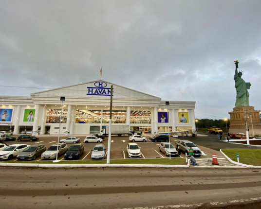Loja da Havan que ficou quase submersa no RS vai reabrir