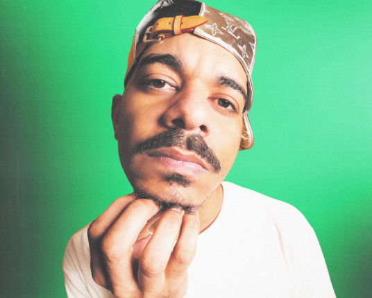 MU540 se apresenta no Opinião após lançamento de novo single